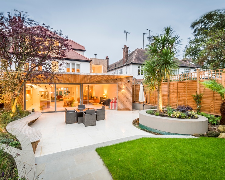 The Role of Lighting in Creating an Inviting Patio Ambiance